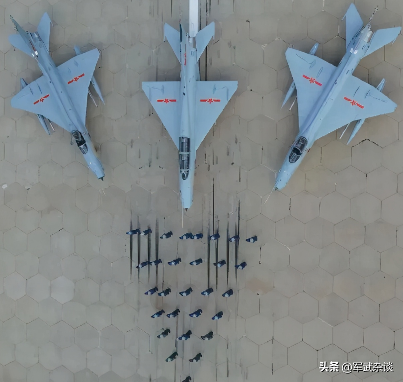 How many Chinese J-10? The F-10C has broken 210, and there are at least ...