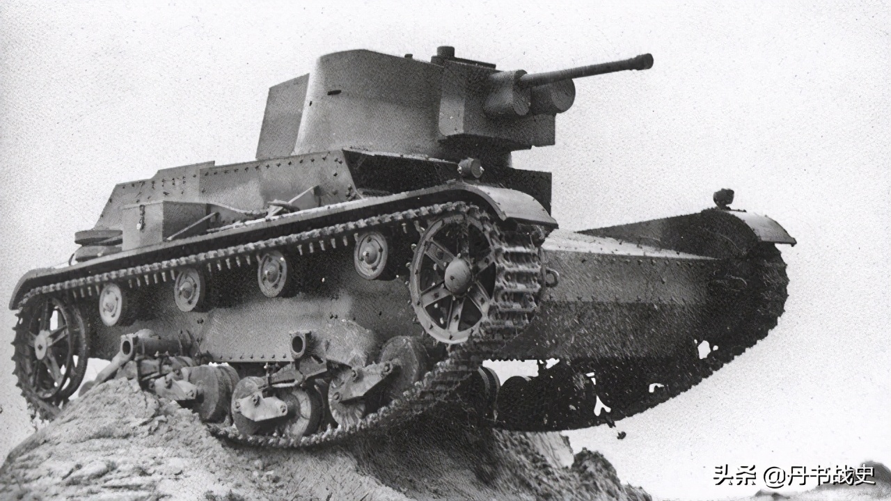 The Polish 7TP light tank of World War II can match the German tanks ...