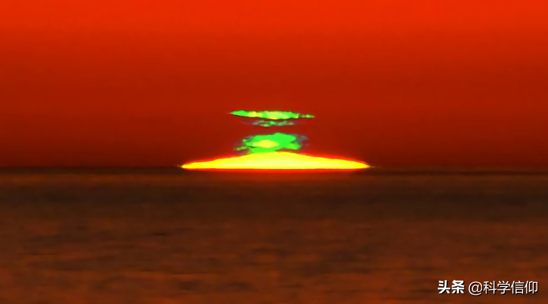 Have you seen the bright green sunlight?How is the rare green flash ...