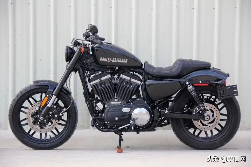 Tribute to the classic-tough guy QJMOTOR "Flash 300" - iNEWS