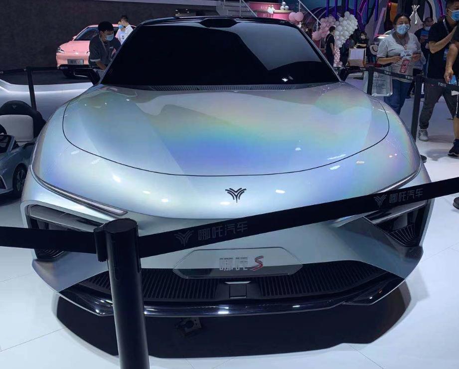 Nezha S appeared at the 2021 Chengdu Auto Show as its first sedan, its ...