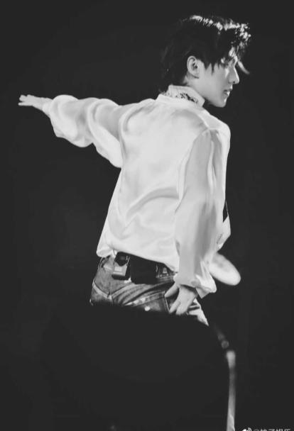 Yang Yang responded why he did not participate in the dance show - iNEWS