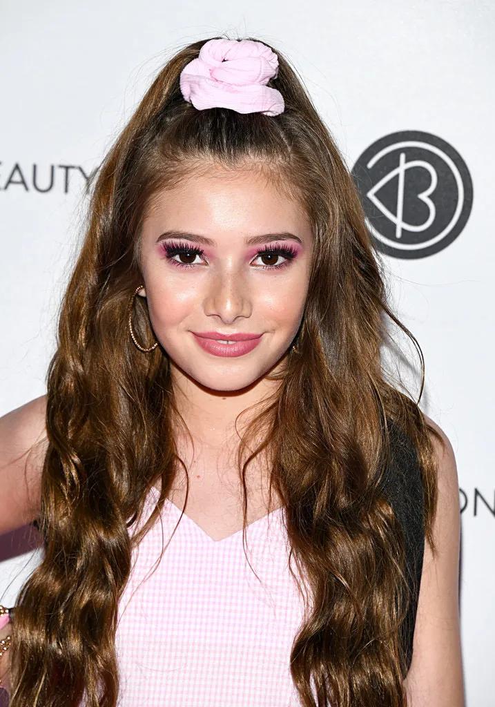 Beautiful actress: Makenzie Moss - iMedia