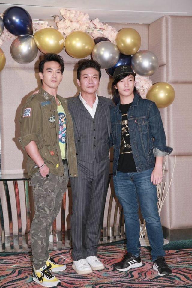 Qian Xiaohao's family gathered to celebrate the Mid-Autumn Festival ...