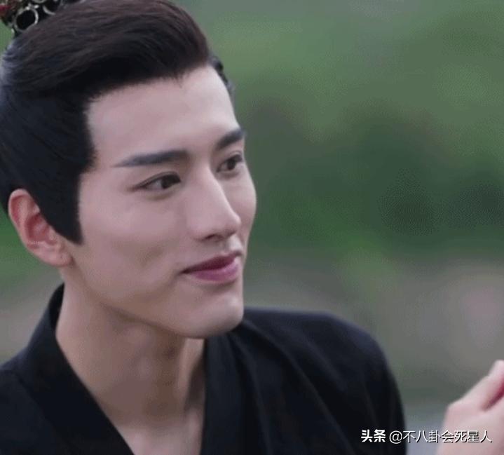 Costume drama into a "demon mirror"?Facial, p-picture, and plastic ...