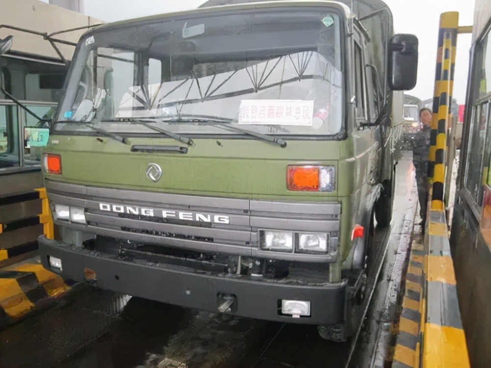 How high was the fake army in 1999?Barracks, military vehicles, and ...