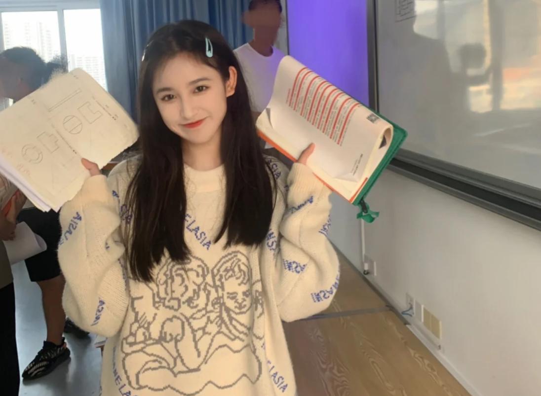 A new student in the entertainment industry: Li Chengxi-was blocked by ...