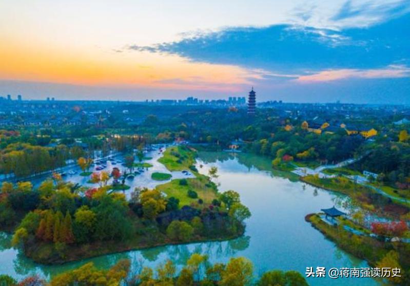 Li Qiu: From the taste of "a yellow chicken pecking a millet and being ...