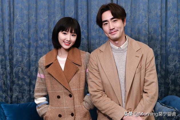 Yang Jue and Wang Yuwen have a real love affair, hot out - iNEWS