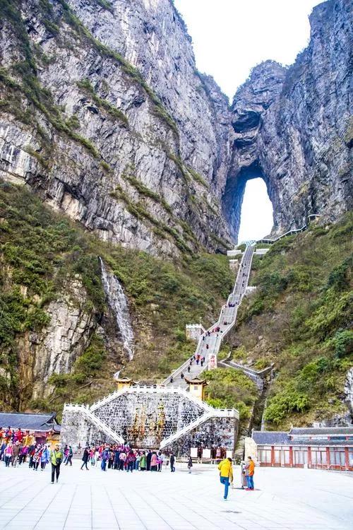 Zhangjiajie-Tianmen Mountain-Step 999 ladder / the most "spectacular ...