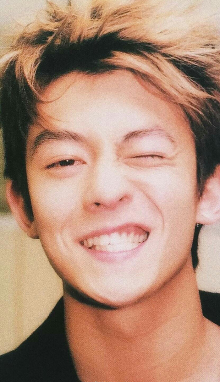 "The Tramp" Edison Chen, "Yanzhaomen" 11 years ago, destroyed more than ...