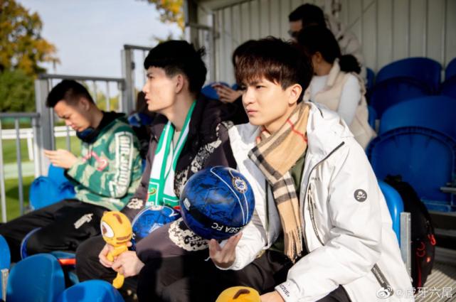 Wu Yonghao wants to transform to become a game anchor?Challenge Liuwei ...