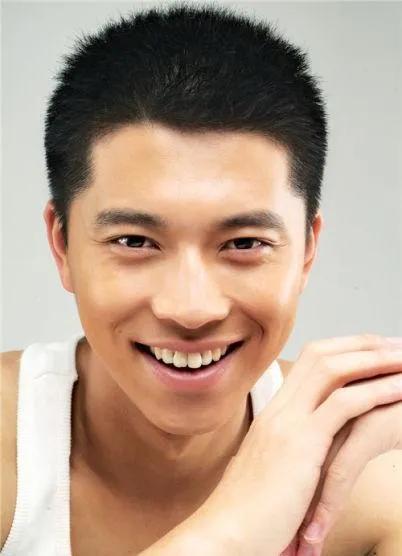 Powerful Actor ~ Wang Lei - iNEWS