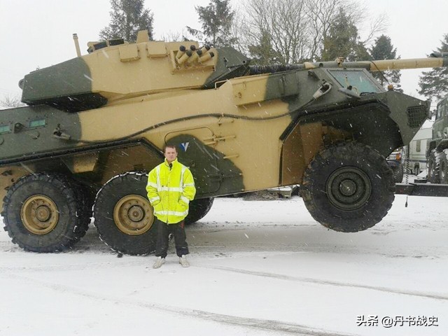 Vickers MK.11 "Viper" long-range patrol vehicle, an armored personnel ...