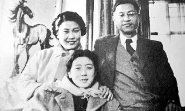 Zhang Ruifang: separated from her first love at the age of 19, but she ...