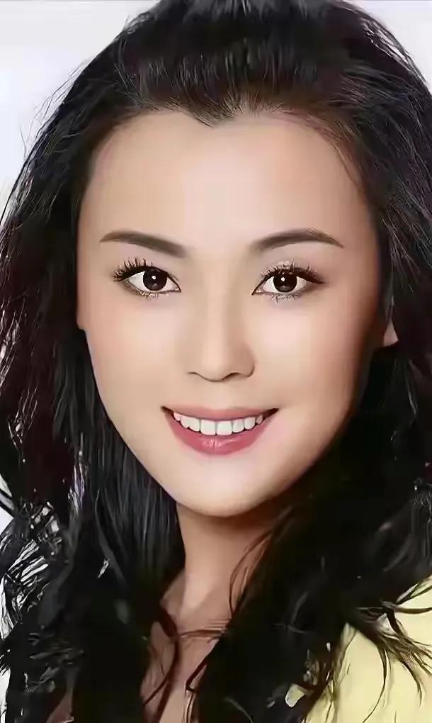 Innately beautiful and moving actress - iNEWS