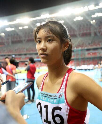 "Female version of Liu Xiang" can win the championship during his ...
