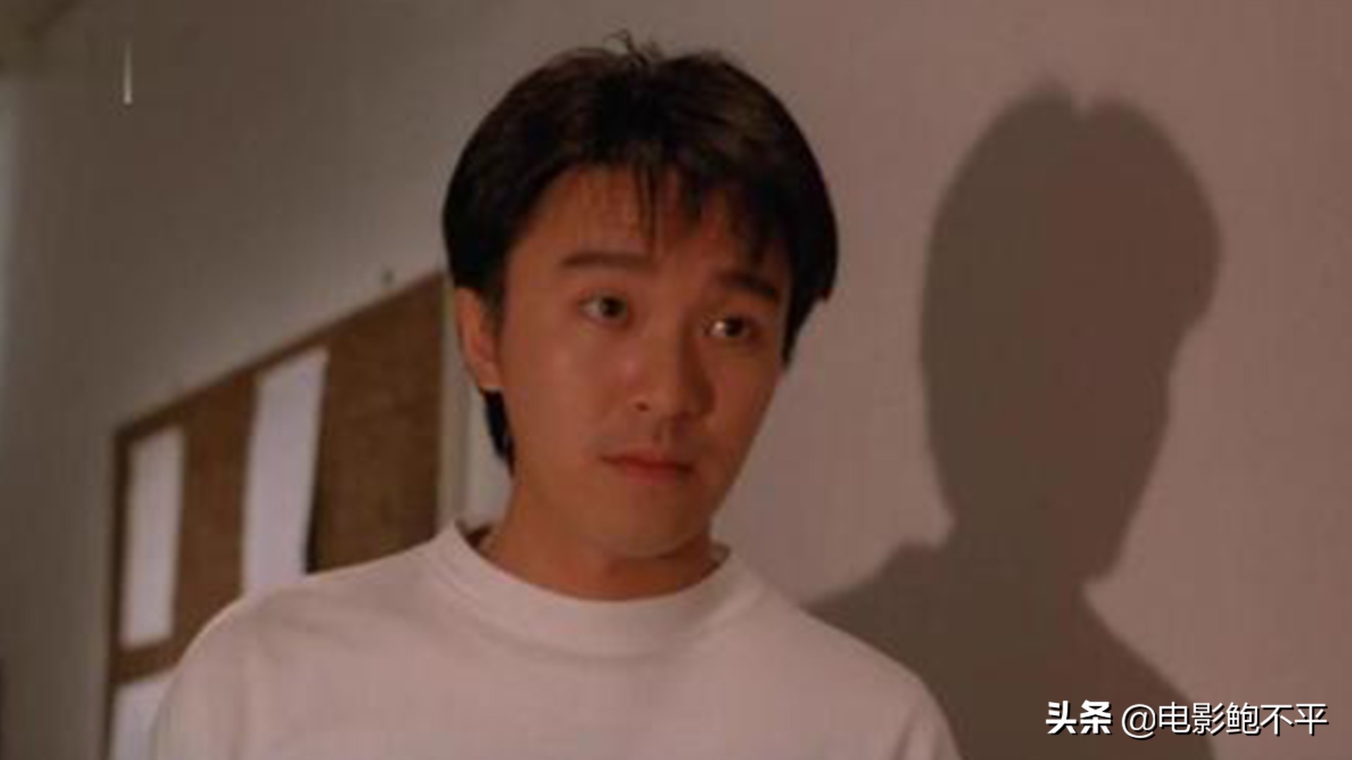 Little fresh meat Stephen Chow's first male lead film, the 16-year-old ...