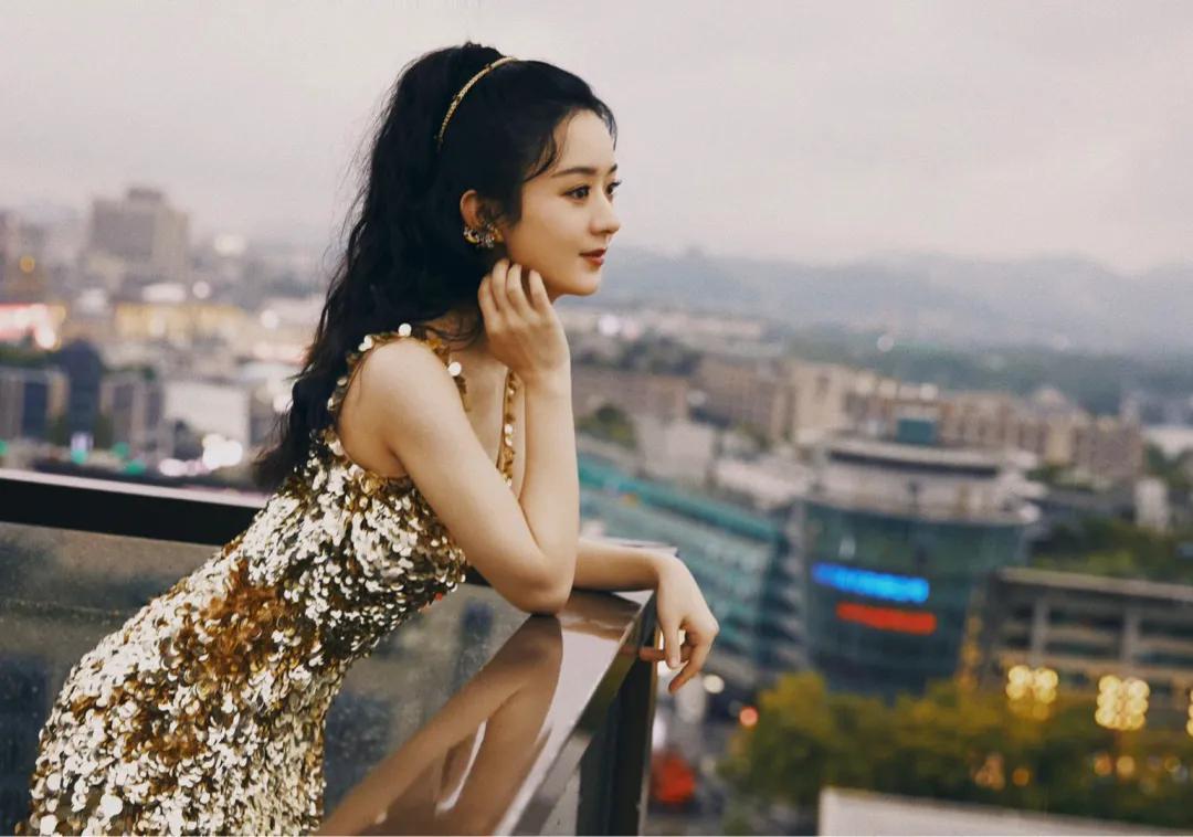 Little gossip, Wang Jiaer, William Chan, He Sui, Zhao Liying, Chen ...