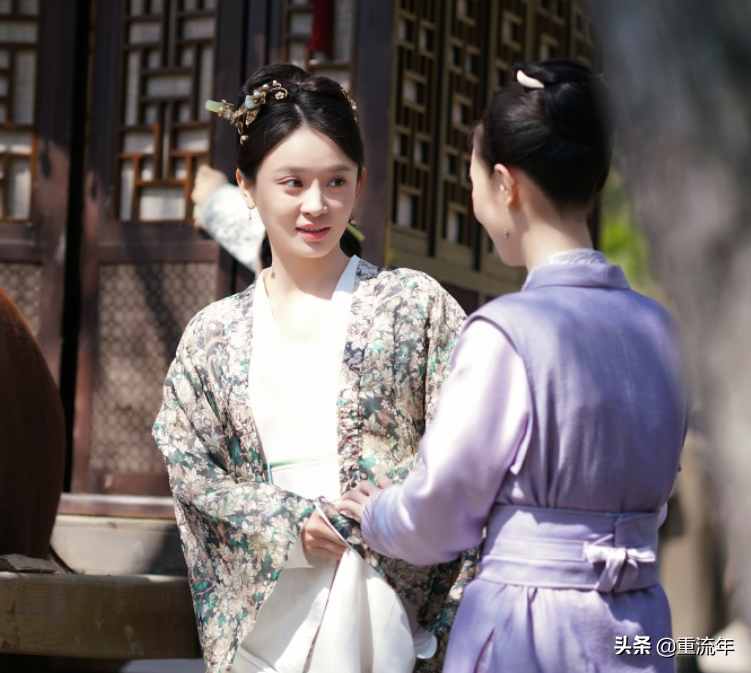 After watching Aunt Qiao in "Jade in the Heart", I realized that Molan ...