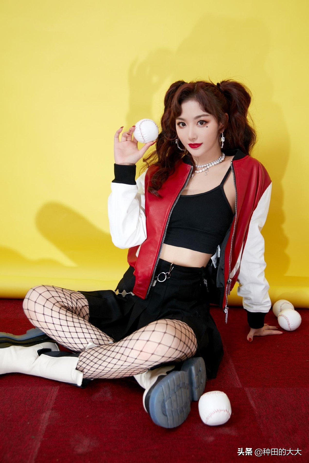 55-year-old Li Ruoxi also let go, boldly challenge "exposure", this is ...