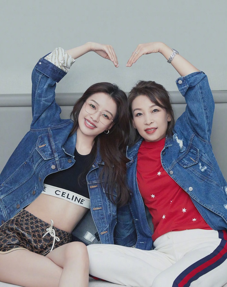 Before and after the show of Sun Yi's mother, she is 50 years old and ...