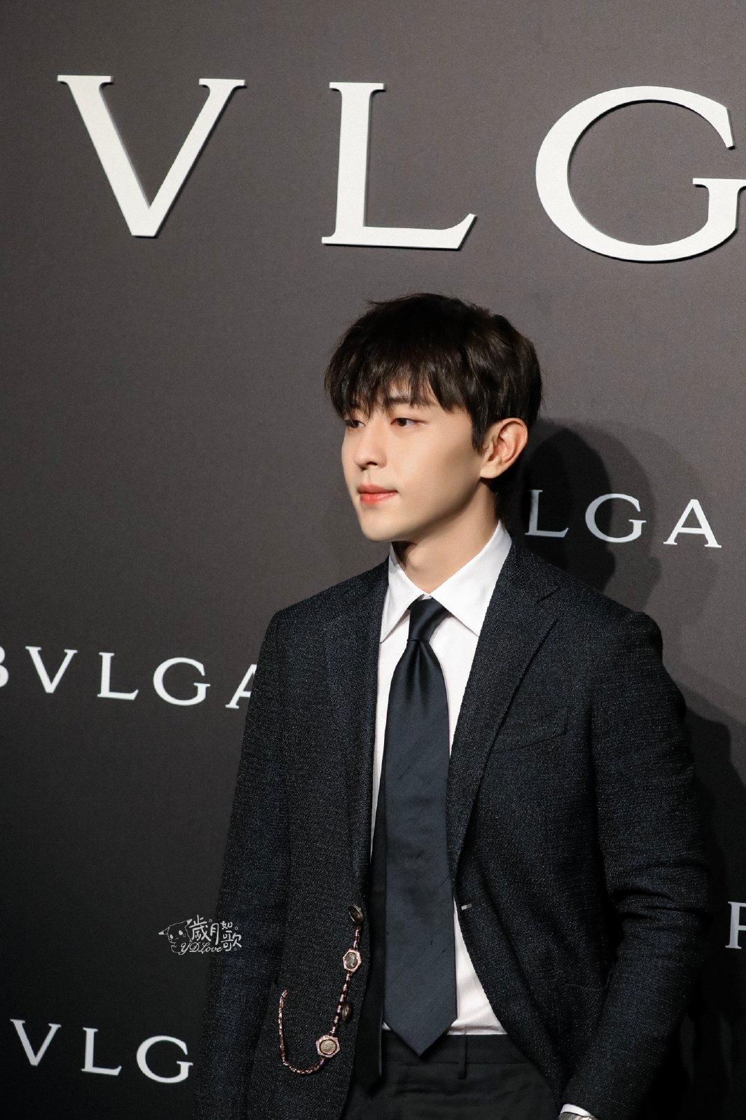 Deng Lun's temperament has changed for the Bulgari dinner infield map ...