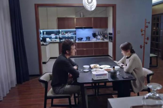 Yan Ni, Geng Le was secretly photographed at a late-night dinner!Hand ...