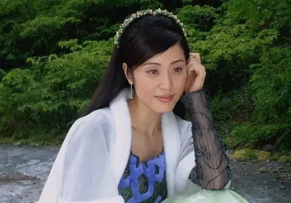 "Water Moon Cave Sky" Yin Tianxue × Tong Zhan × Crescent, can love be ...