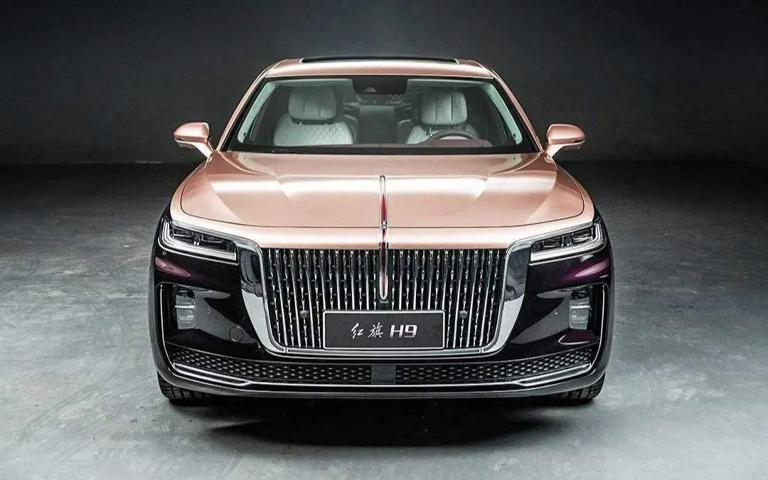 As long as 500,000!Hongqi H9 two-color four-seater really fragrant - iNEWS