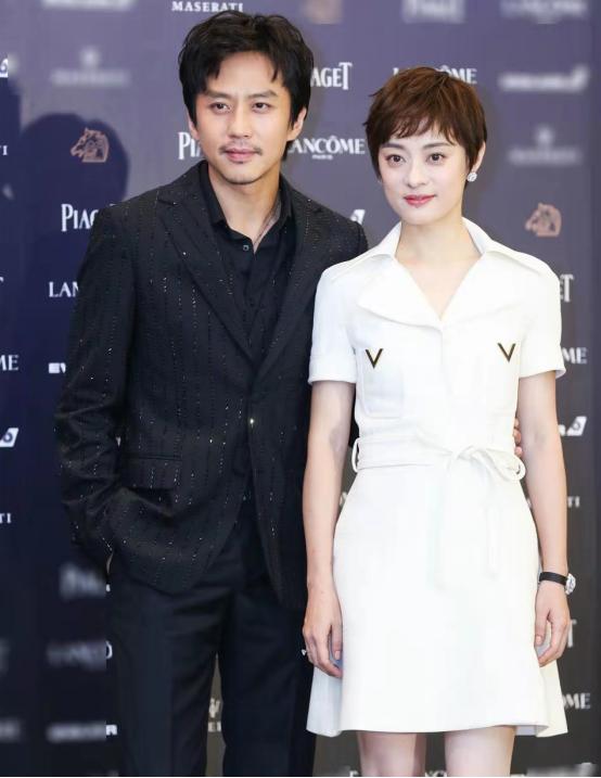 Deng Chao saw Sun Li's acupuncture model and asked netizens online if ...