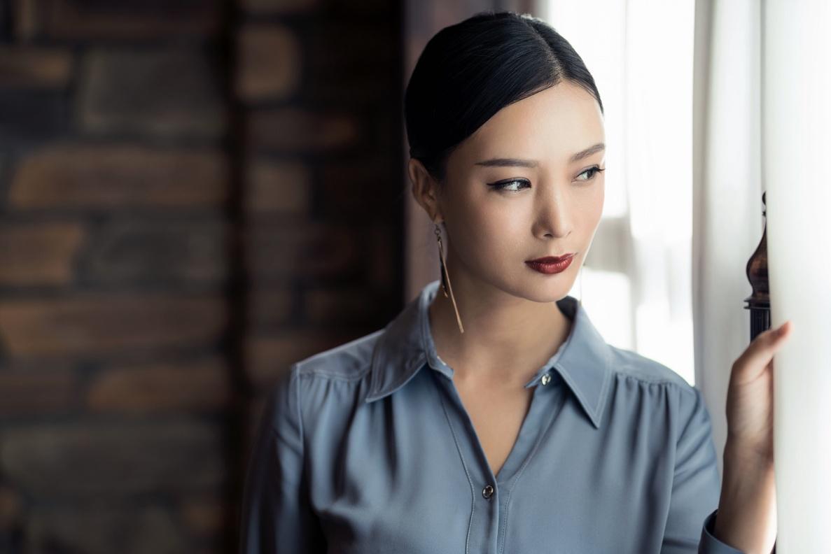 Wang Li Danni's new film is released. This time the clothes are dressed ...