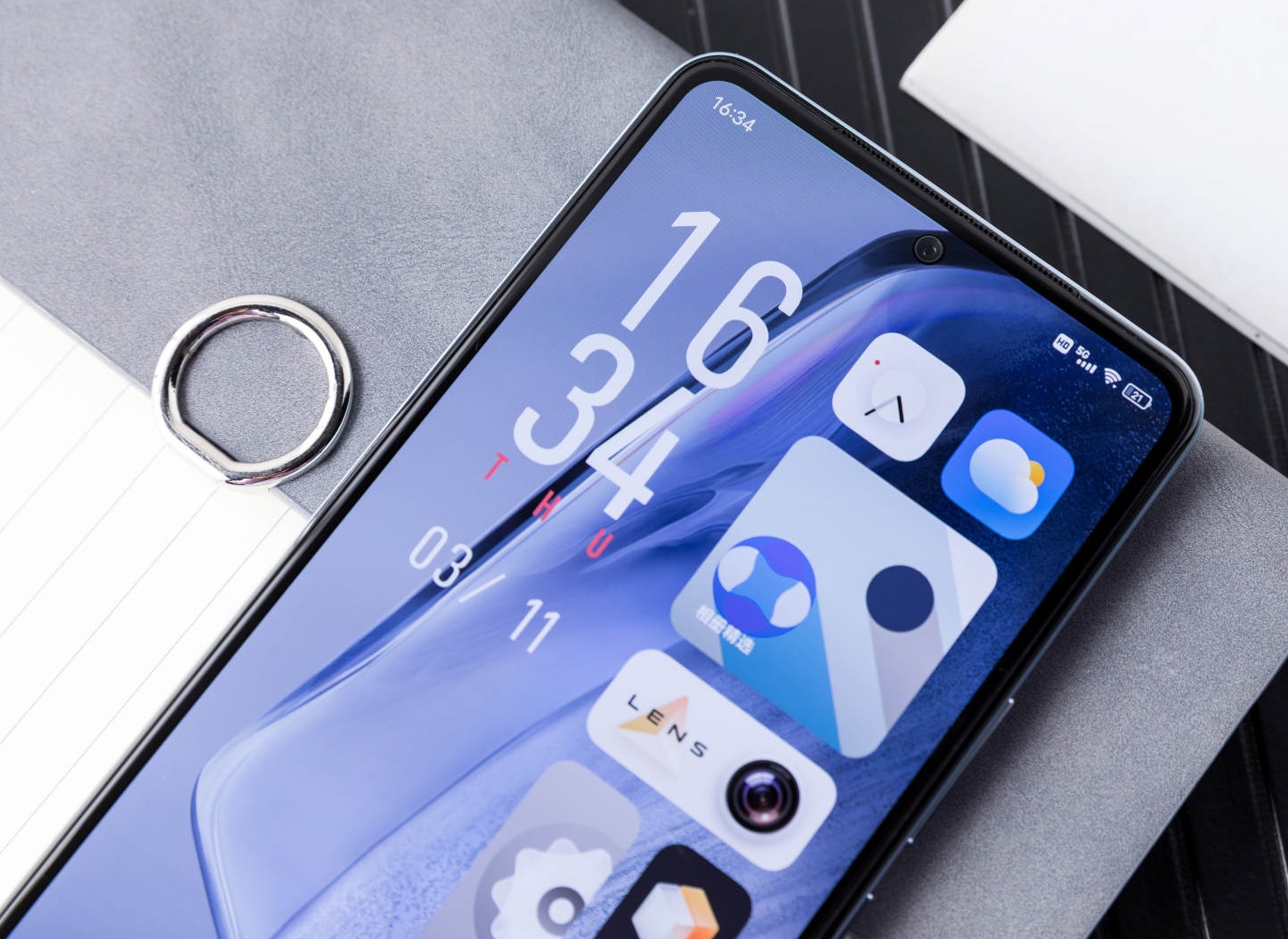 紅米K40迎來強敵，66W+獨立芯片，一天後首銷或將快速售空 - 頭條匯