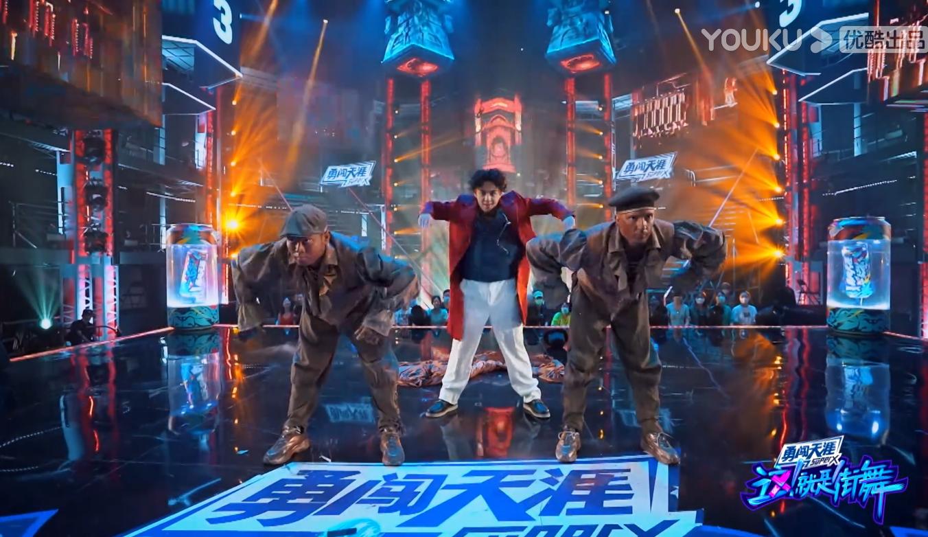 "Hip-hop 4" Wang Yibo won the team after winning the game, but he lost ...