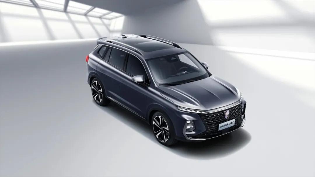 With integrated screen, the new Roewe RX5 MAX - iNEWS