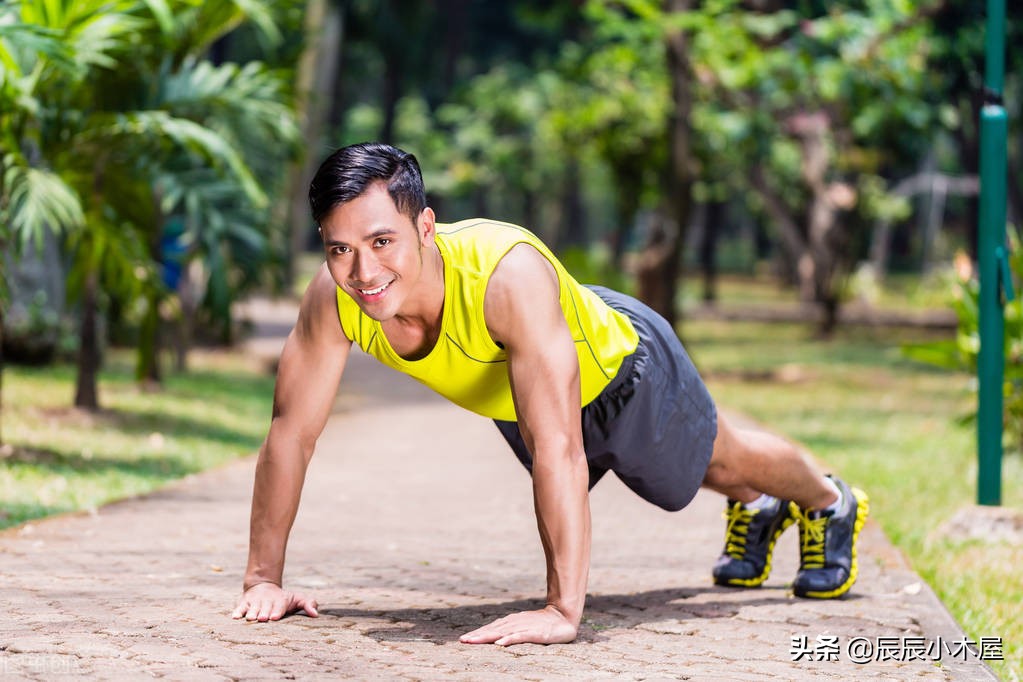 To practice strength, you don't have to go to the gym to lift the iron ...