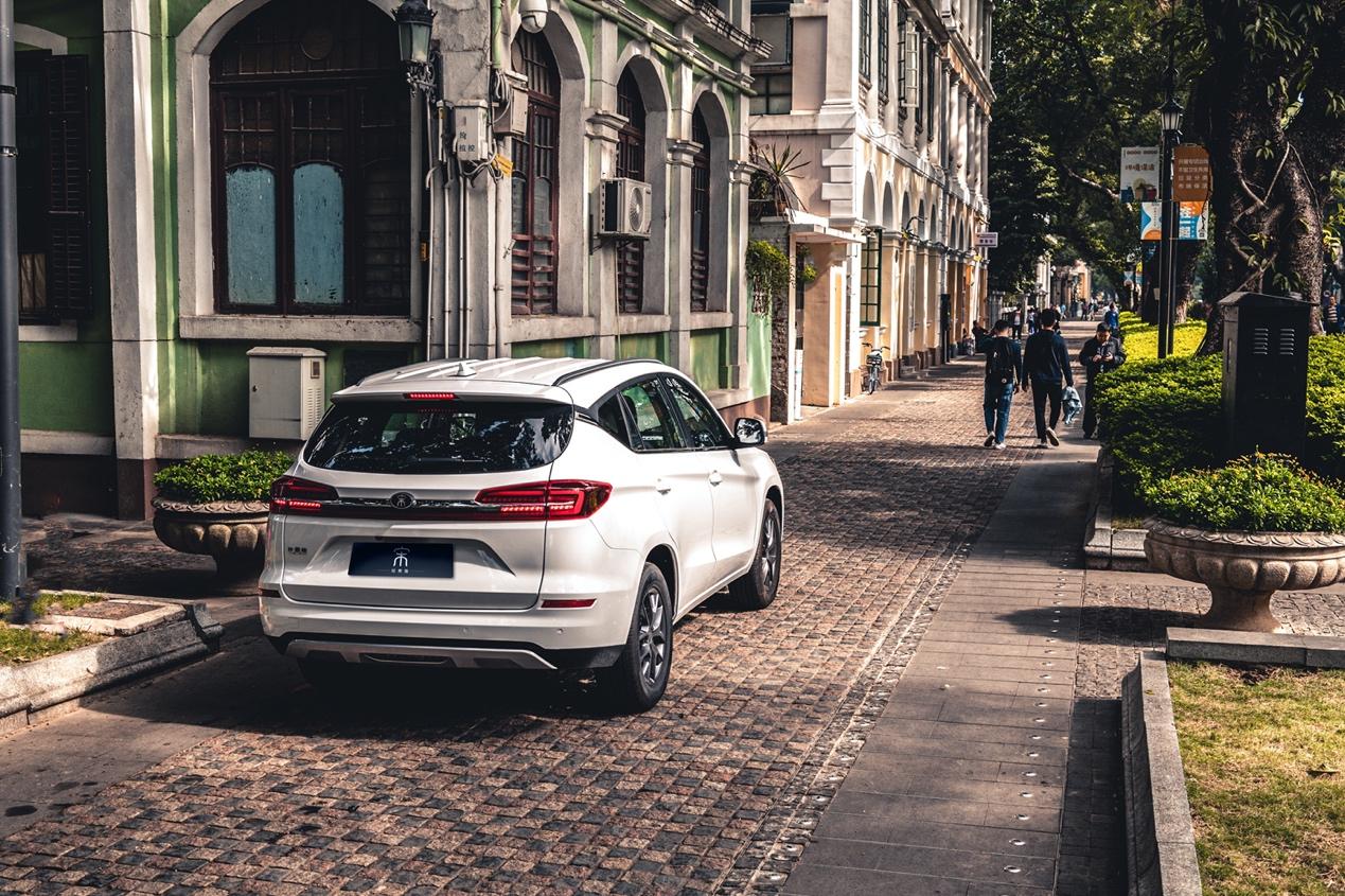 Which family car is better?BYD Song Classic Edition, come and learn ...
