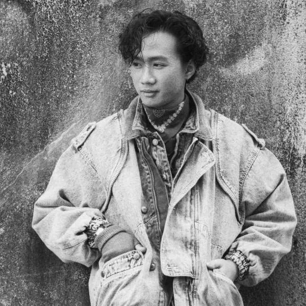 Huang Baiming sang "Broad Sea and Sky" until he choked. What is his ...