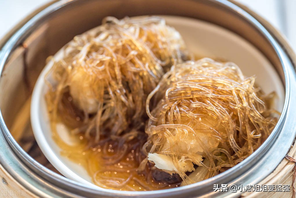 Shanxi donkey meat dumplings and donkey meat buns on the tip of the ...