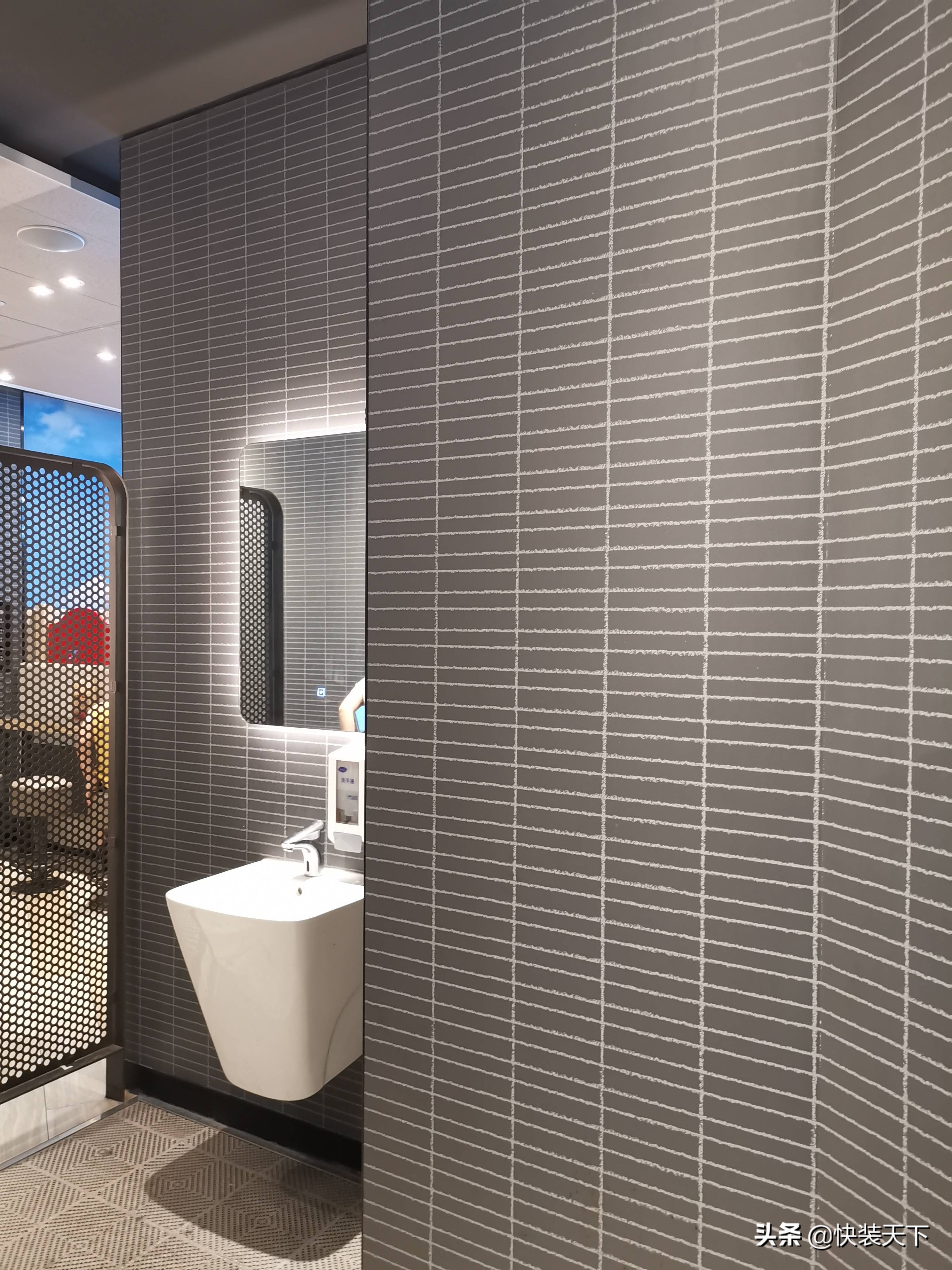 The latest version of decoration styles such as KFC KFC wall panels ...