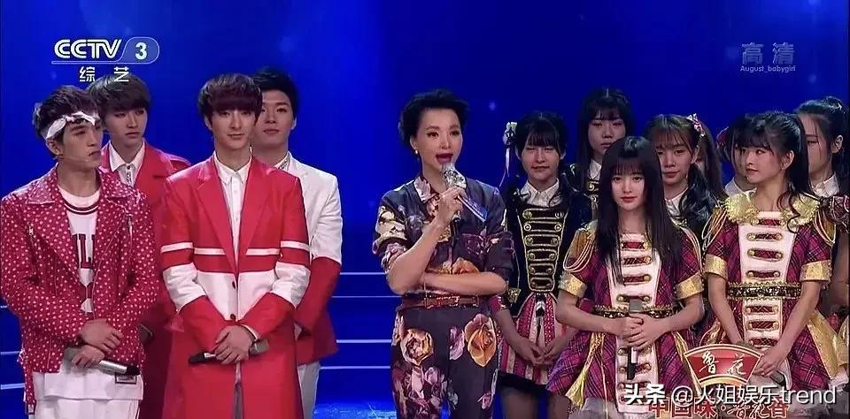 Cai Xukun, Ju Jingyi, Zuo Qibo's early video exposure in the same frame ...
