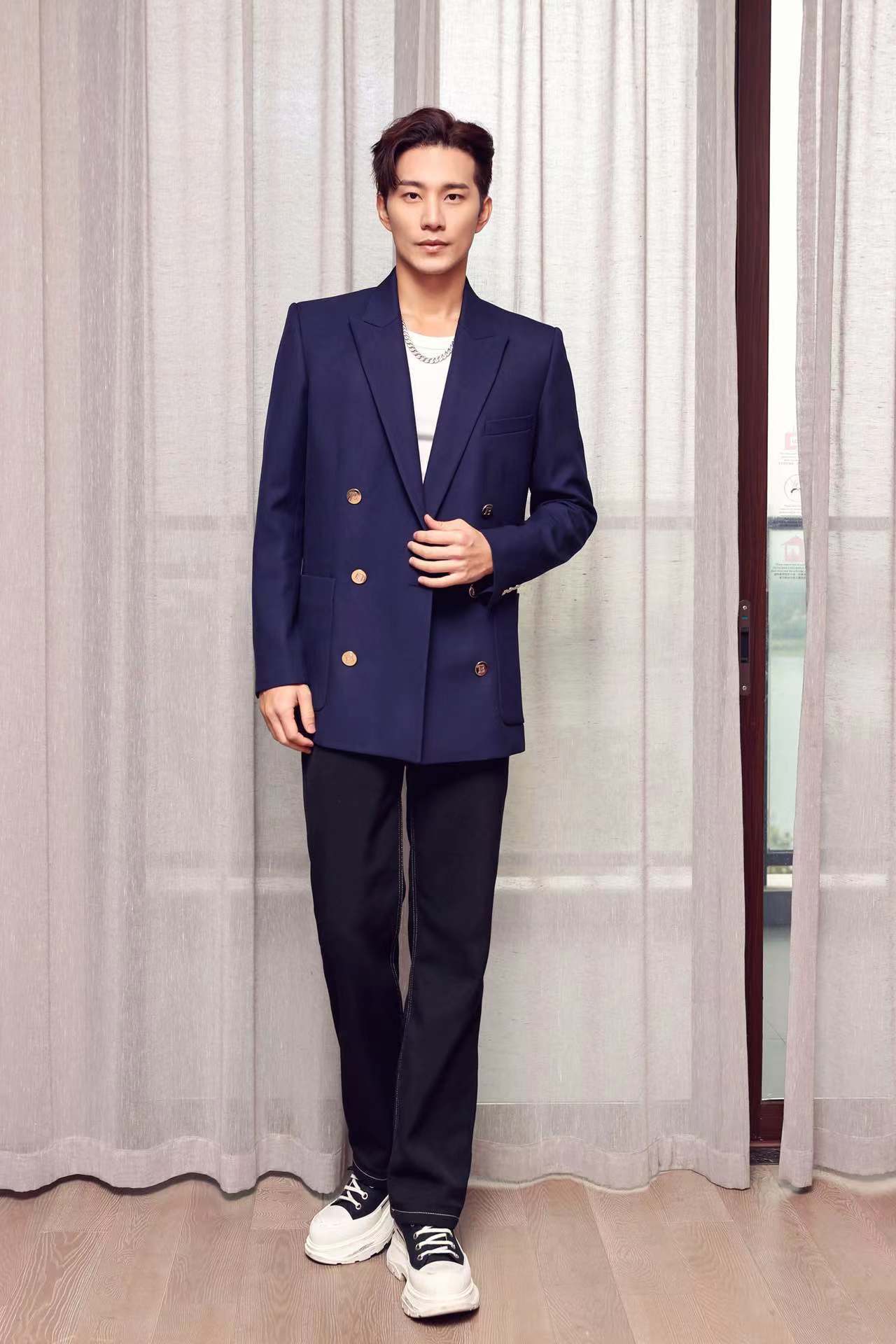 "Domineering President" Xu Zhixian was praised as a dark horse - iNEWS