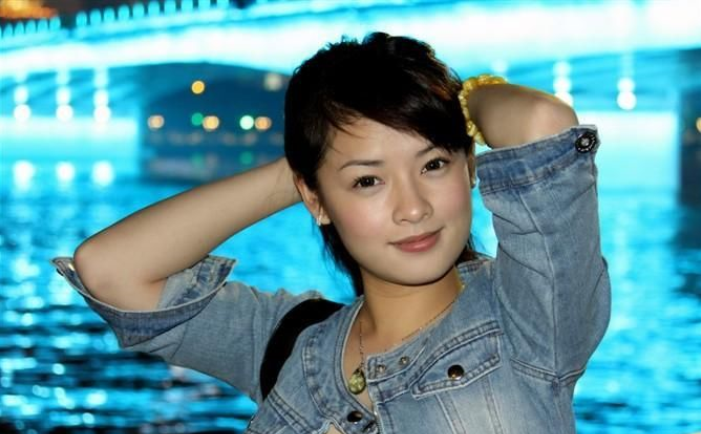 Do you still remember Axiang in "Seventy-two Tenants"?I only know her ...