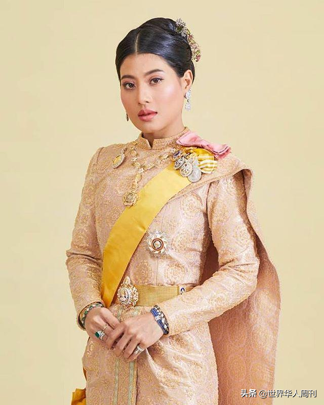 What happened to the 4 Thai princes who were expelled from the palace ...