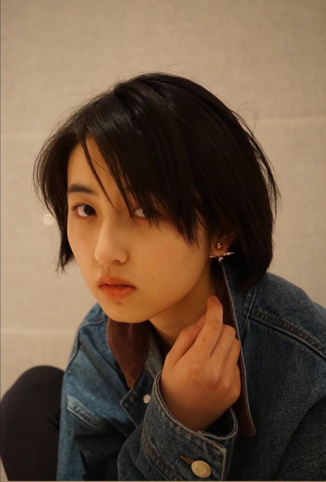 After the acting, the director praised Zhang Zifeng in a blog post ...