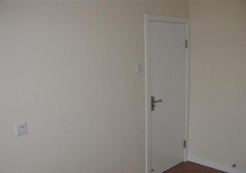 The 63-square-meter old house was refurbished and remodeled, and the ...