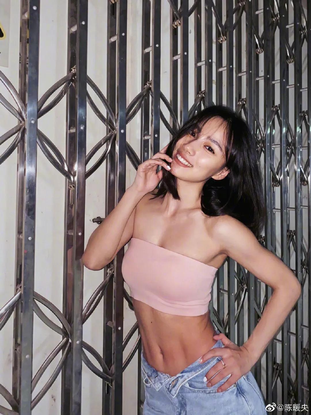 Every beautiful moment of summer (Chen Nuanyang) - iNEWS