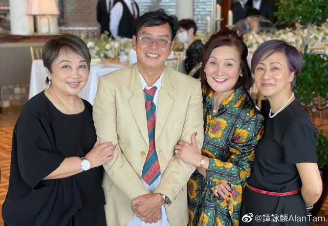 Alan Tam dressed up to attend the goddaughter's wedding, and said that ...