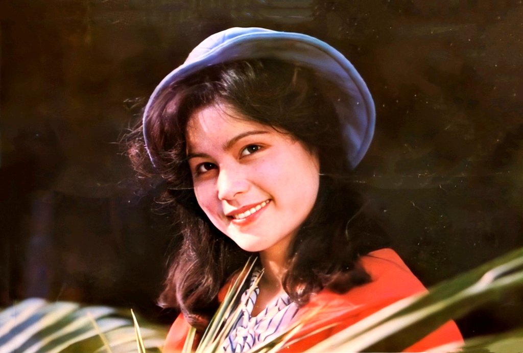 The famous actor Zhang Xiaomin in the 1980s pays tribute to Sun Daolin ...