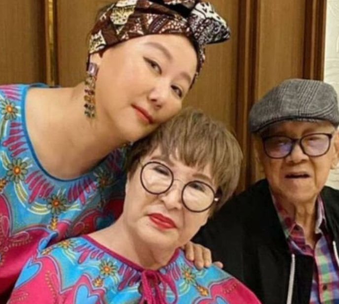 55-year-old well-known actress Lan Xinmei fell in the bathroom, dizzy ...